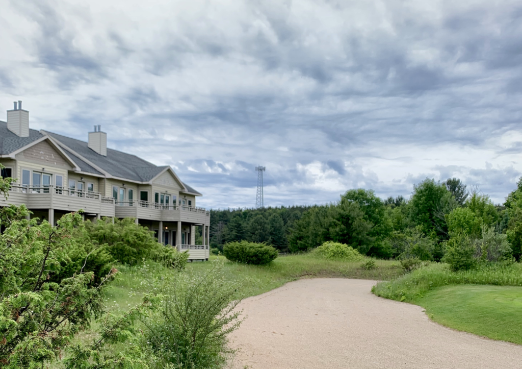 Dunmaglas, Pure Michigan Golf – Travel Light